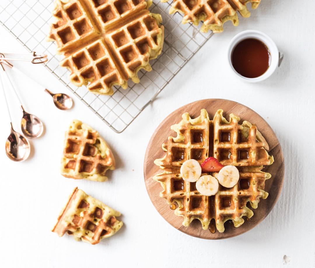 9-Ingredient Waffles – Harris and Ruddock